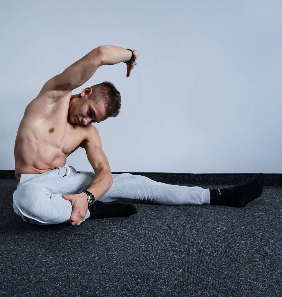 Daily back stretches | Back stretching techniques | Caliathletics